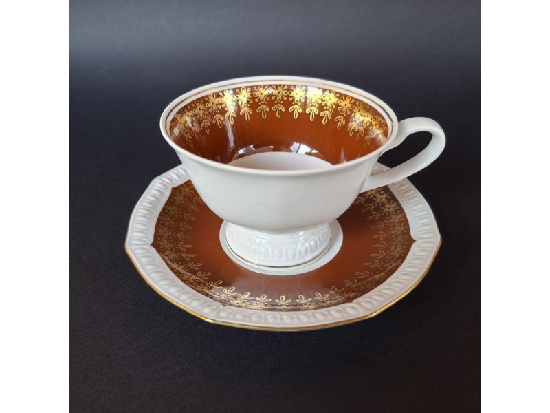 Weimar Porcelan, Velika Šolja Za Čaj