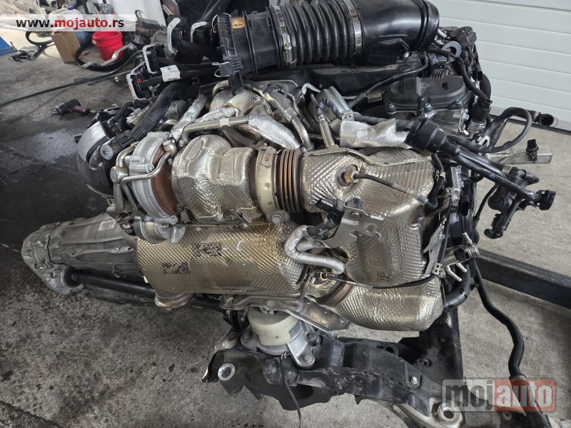 Motor OM656 za Mercedes