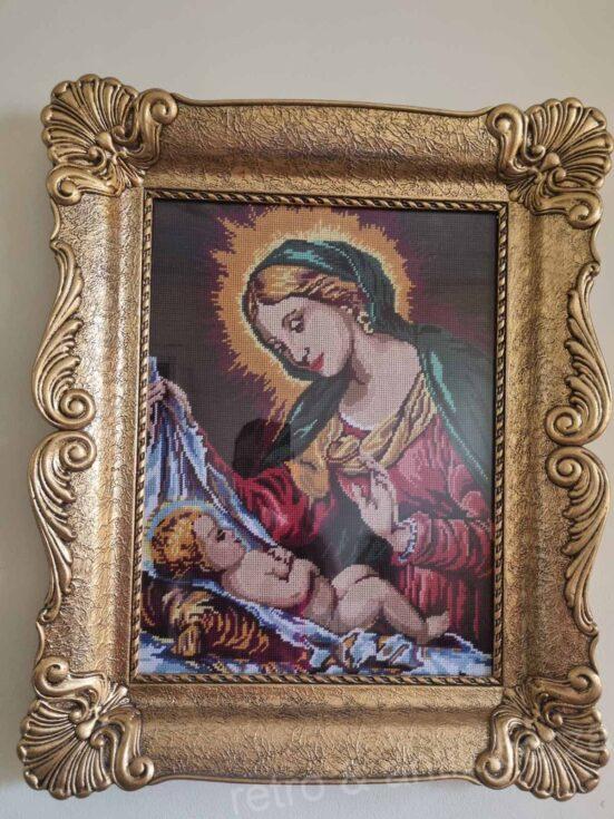 Vintage goblen u zlatnom ramu: „Madonna and child“