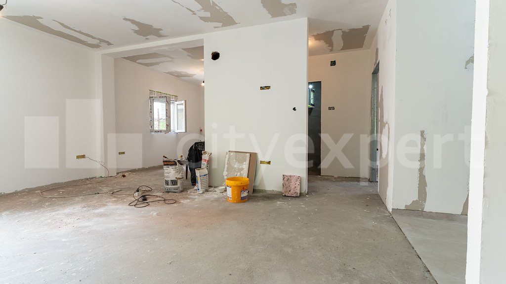 Poslovni prostor za izdavanje BEZ PROVIZIJE: Ostalo, 100m², Patrisa Lumumbe, Palilula - 1200€
