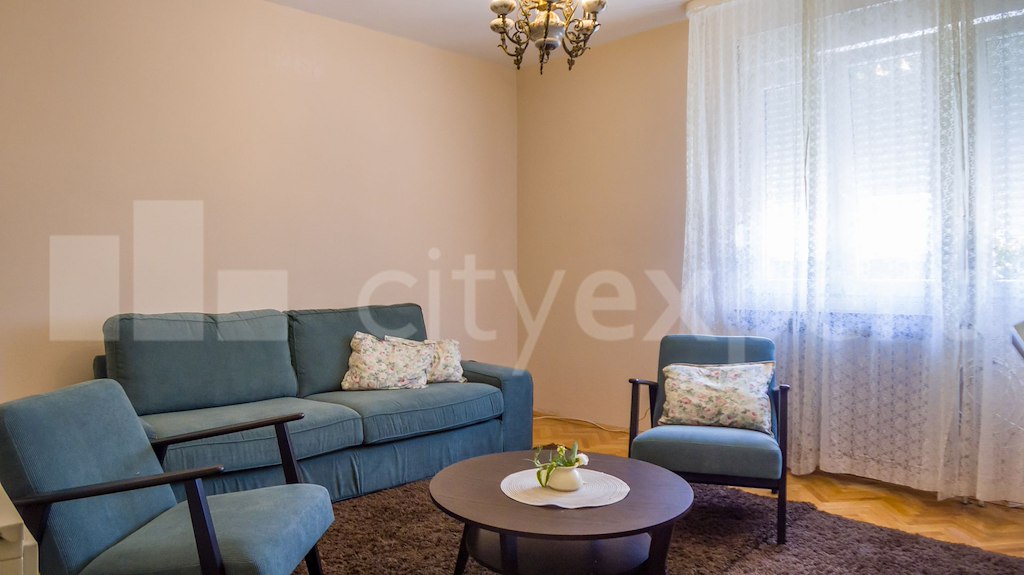 Stan Izdavanje Novi Sad Bez skrivenih troškova - 45m², Trg galerija, Novi Sad - 650€