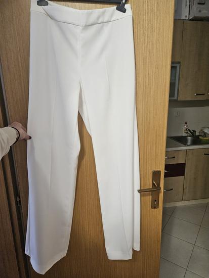 Zara bele pantalone