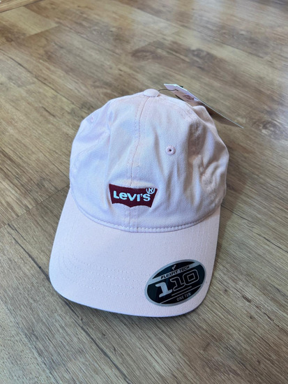 Levis kacket NOVO