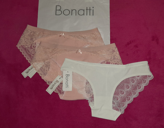 Bonatti bele, kajsija brazilke cipka NOVO!%