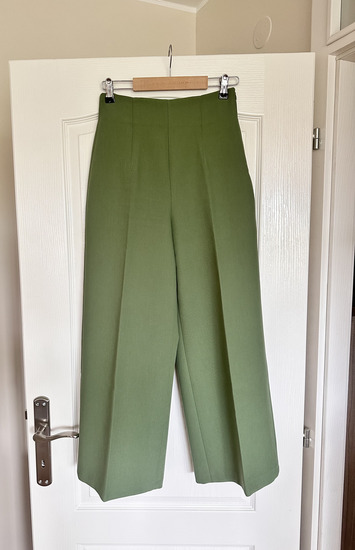 Zara pantalone