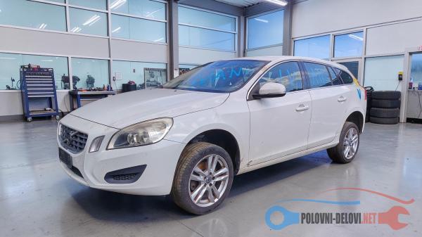 Polovni Delovi Za Volvo V60 D3 2.0d Kompletan Auto U Delovima