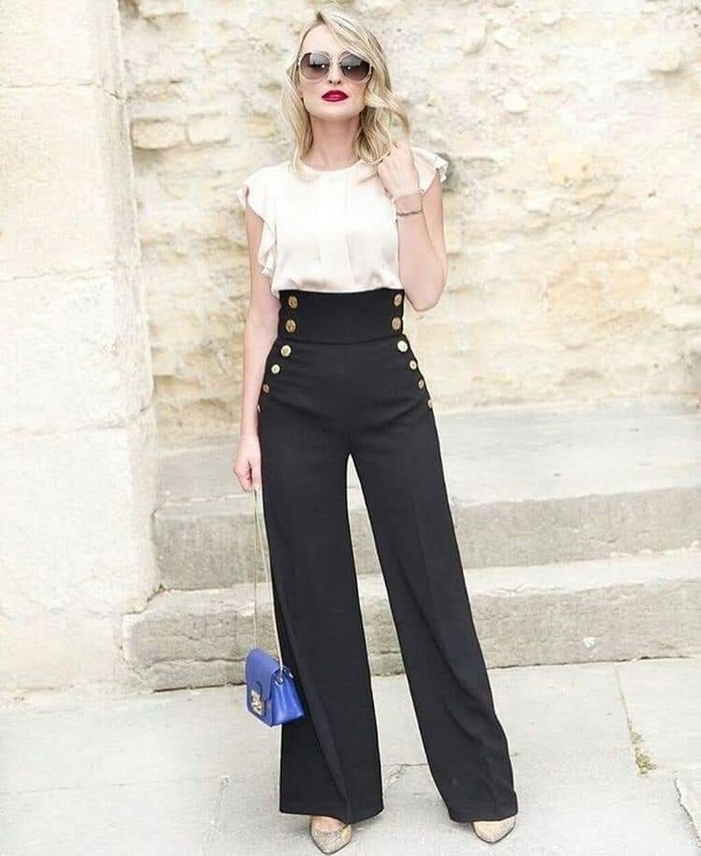 Pantalone S M L 2400 din
