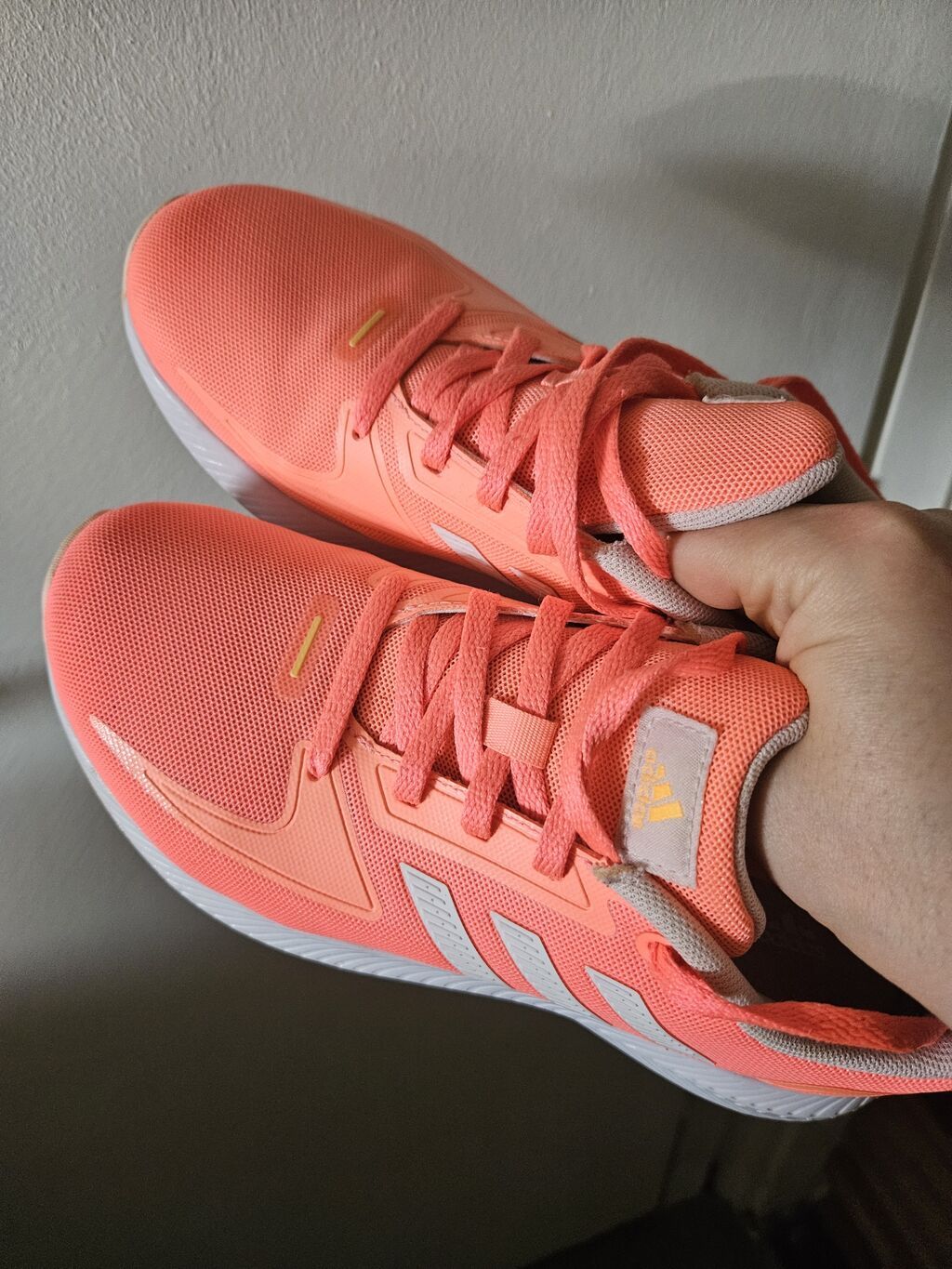 Adidas patike za trčanje/trening - Model: lagane mrežaste patike sa