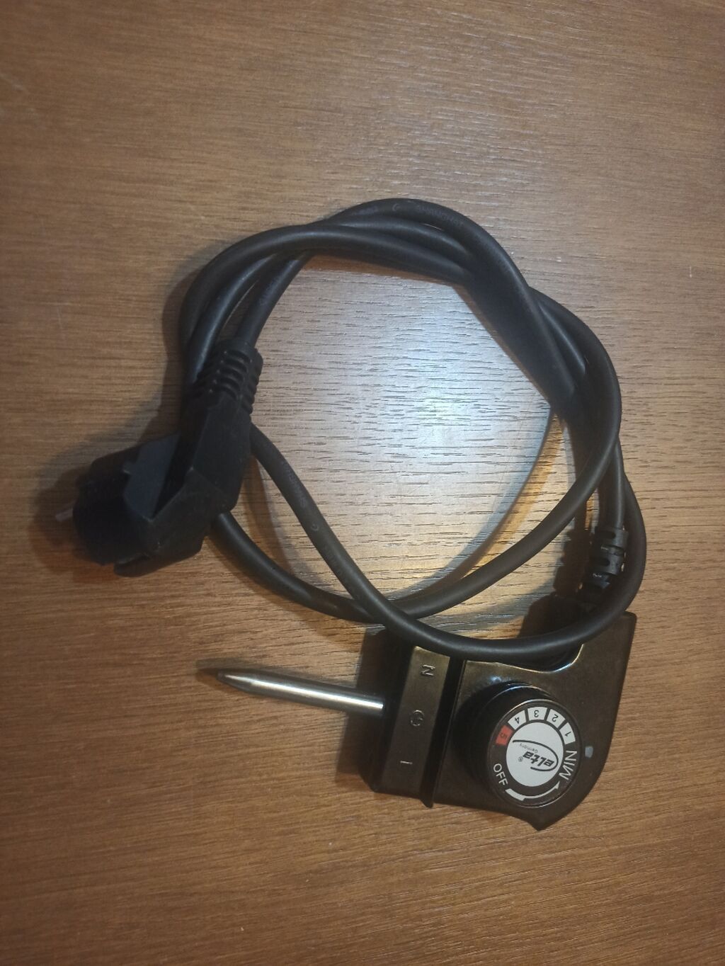 Termostat sa kablom za pekač pice