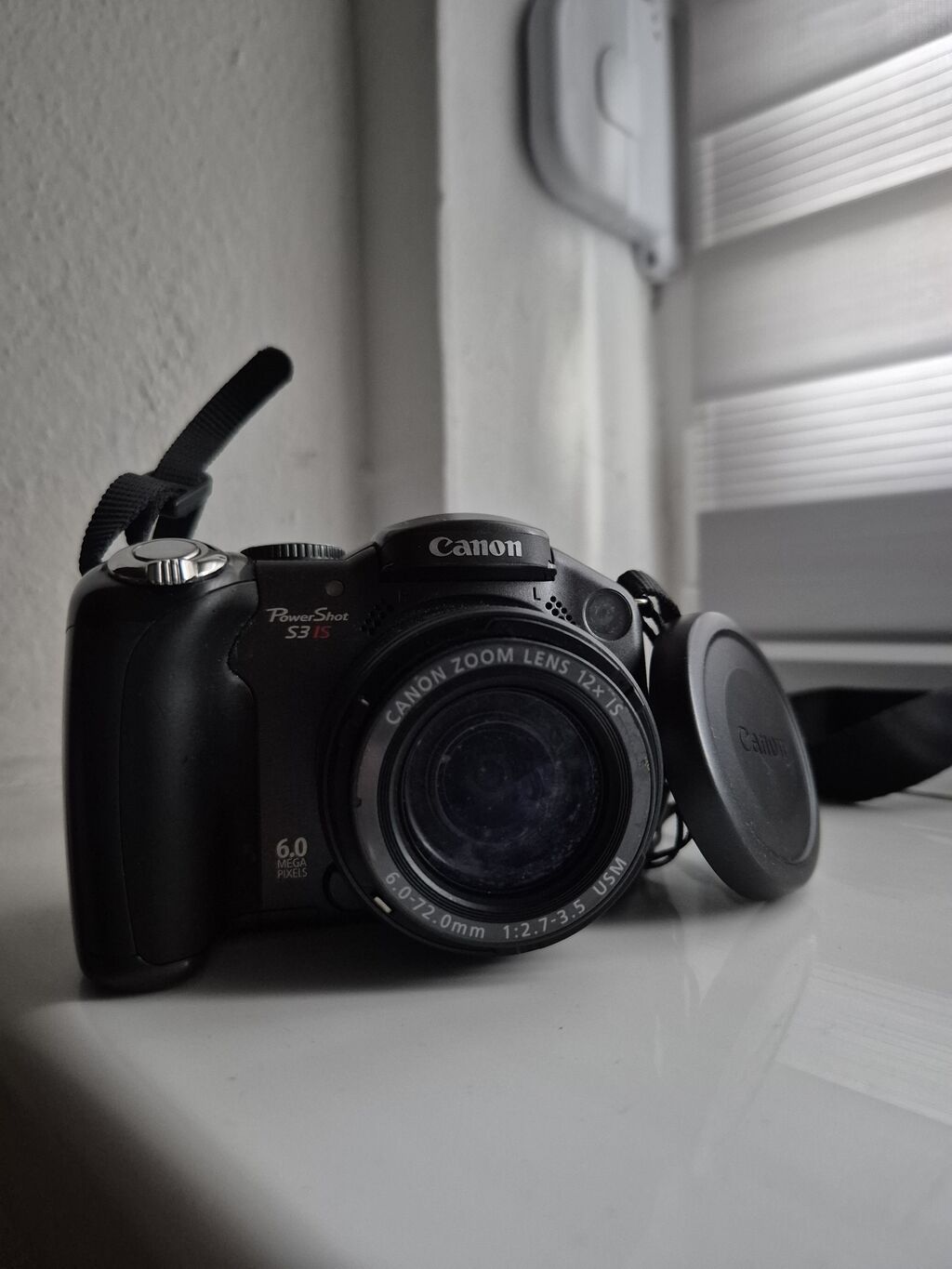 Canon PowerShot S3 IS – neispravan / za delove ili popravku