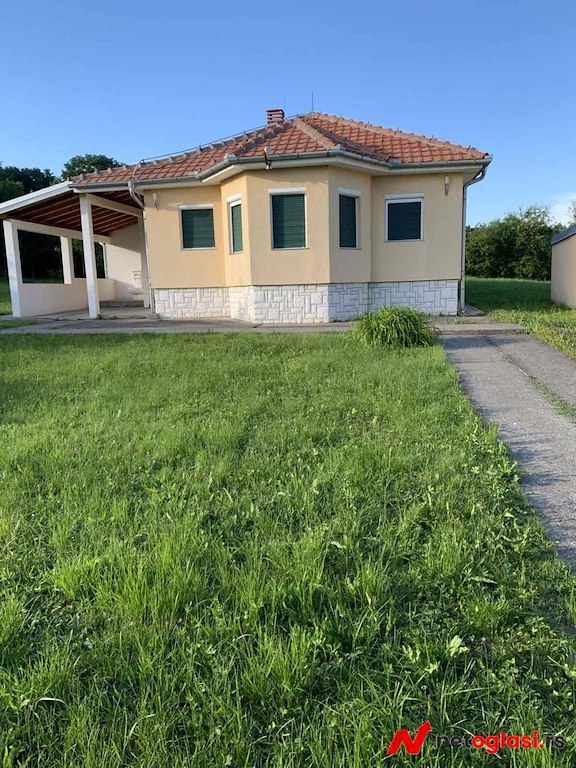 Prodajem kucu u Vrbovnu-Lazarevac