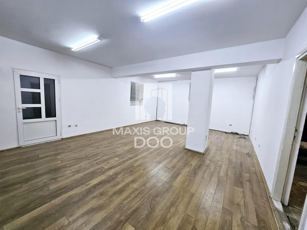 Magacinski prostor, 3.0, Kalvarija, Zemun ID#1890
500 €