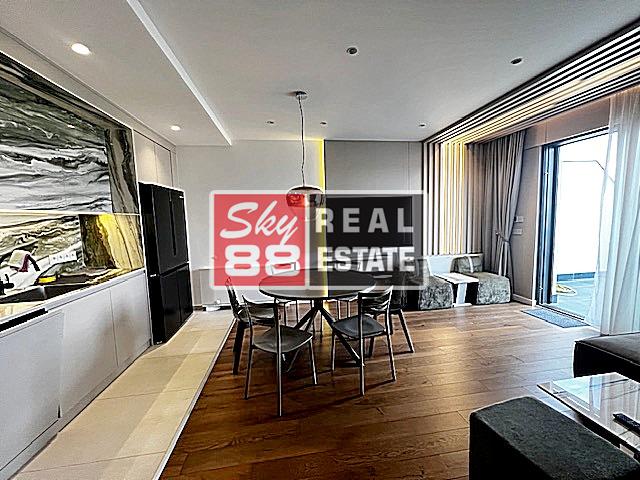 4,0 Vozdovac , Save Maskovica , luksuzan , opremljen penthouse , garaze ID#2529
788.000 €