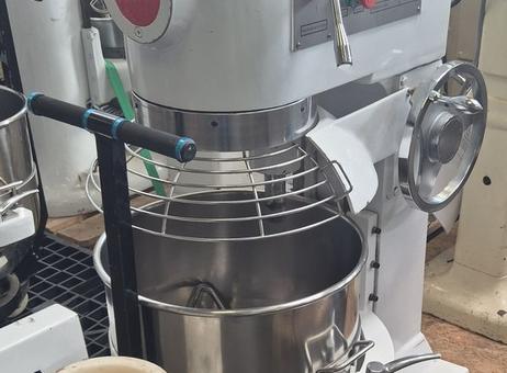 Mikser ARRINI B60