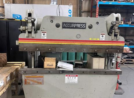 Abkant presa Accurpress 7606