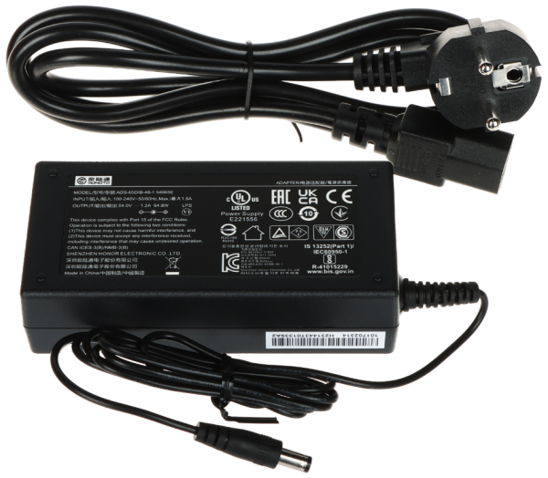 DS-3E0106P-E/M - 4-portni 100 Mbps PoE+2x uplink