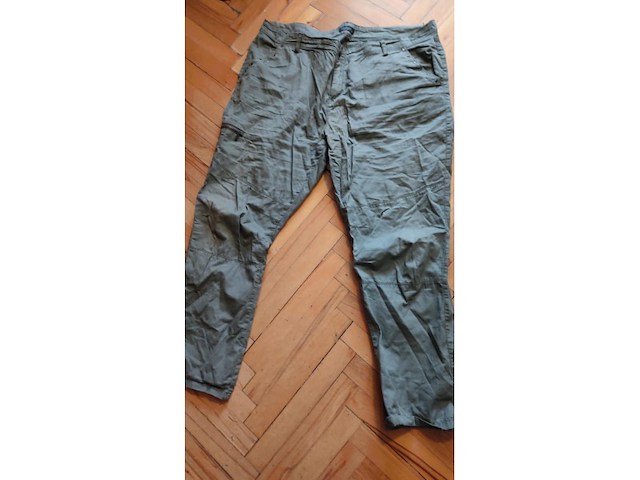 PANTALONE TANKE ZELENE DZEPARICE