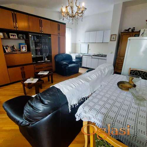 Lekino brdo, Cankareva, 48m2, 2.0, 3/3, uknj