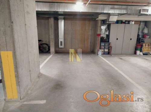 Garažno parking mesto - Grbavica