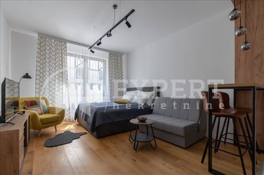 Odličan apartman-studio, 28m2, 2.sprat, Kopaonik,