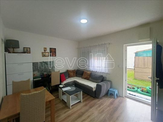 Stan,Novi Sad,Adice,kv: 22.00