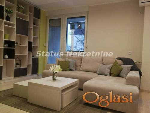Četvorosoban stan, 80 m², Liman 1, Novi Sad, 2. sprat