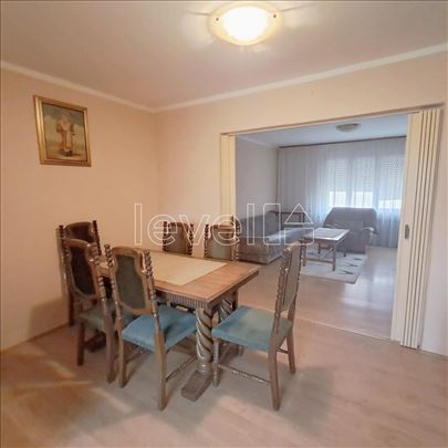 Kuća,Futog,Stari Futog,kv: 253.00