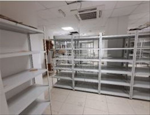 Poslovni prostor Novi Sad 81m2- Bulevar Evrope 17