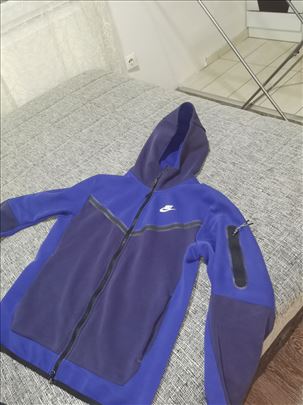 Nike tech fleece