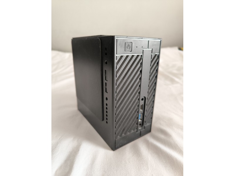 i7-6700t-16gb ddr4-256gb SSD-HD 530-mini pc