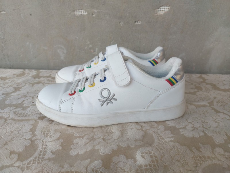 Patike za devojčice BENETTON
