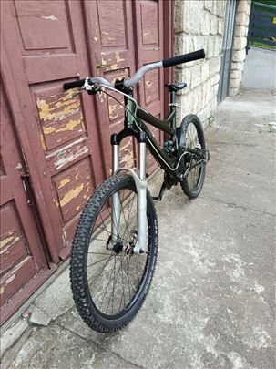 Specialized enduro elite 26