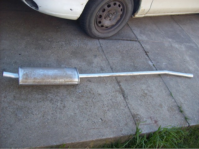 Zastava 101  srednji lonac prima ex