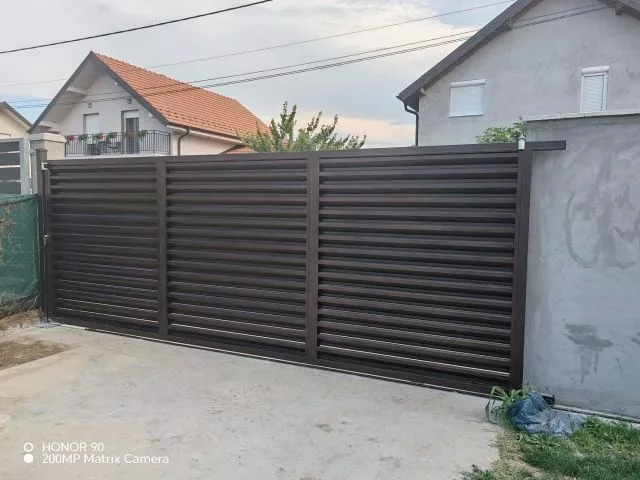 ALUMINIJUMSKA KAPIJA (KLIZNA)