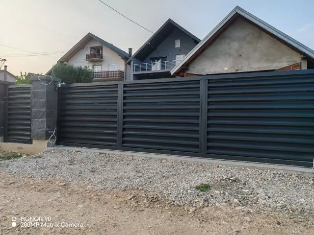 Aluminijumske kapije - projekat 6