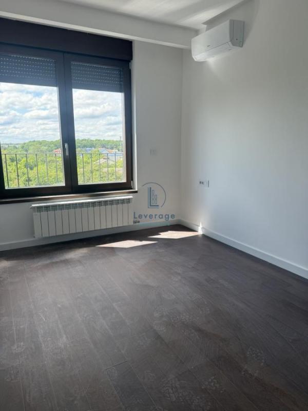 Partizanske avijacije, Četvorosoban stan na prodaju, 103m2, 371.736€
