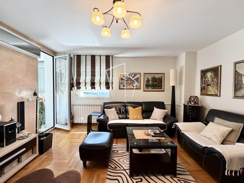 Bulevar Arsenija Čarnojevića, Dvosoban stan na prodaju, 57m2, 250.000€