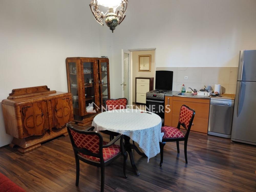 Džordža Vašingtona, Jednoiposoban stan za izdavanje, 35m2, 500€