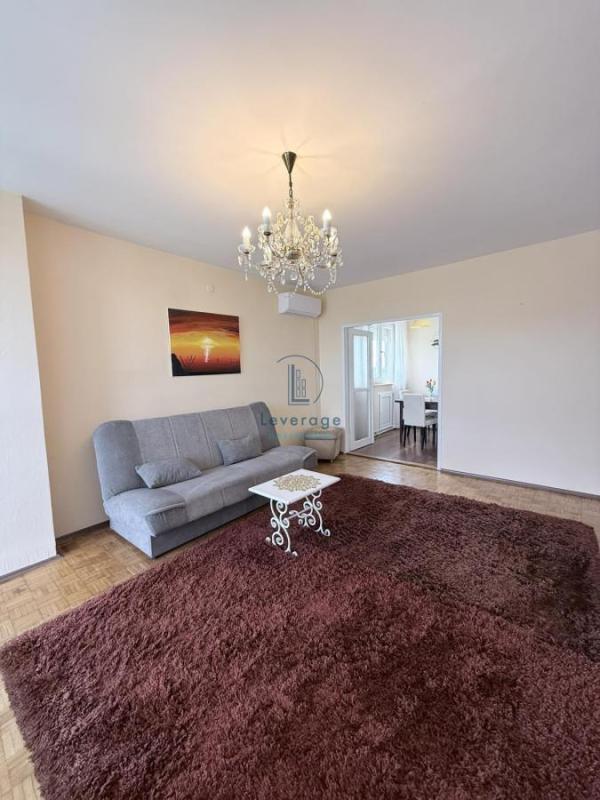 Karađorđev trg, Dvosoban stan za izdavanje, 58m2, 700€