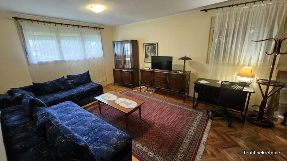Braće Todorovića, Dvosoban stan za izdavanje, 73m2, 425€