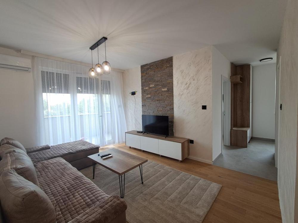 Dvosoban stan za izdavanje, 47m2, 500€