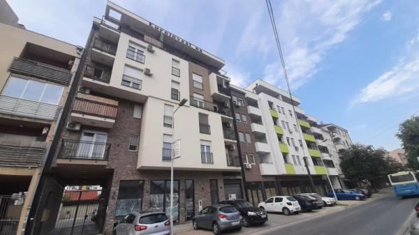 Jednoiposoban stan za izdavanje, 42m2, 400€