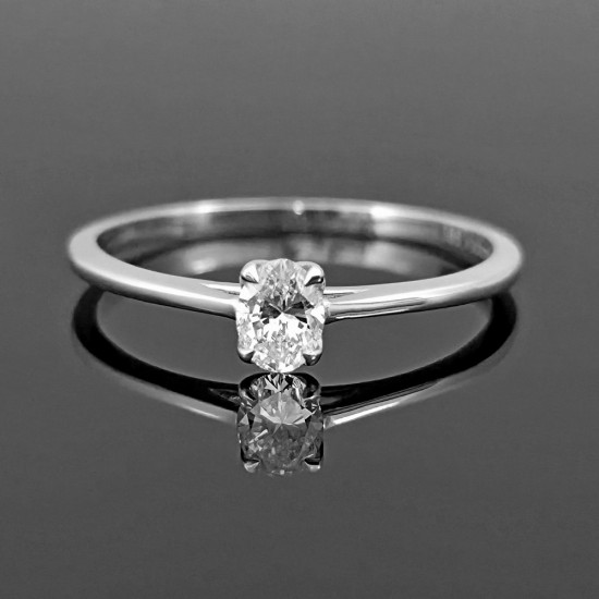 PRSTEN SA 0.21CT OVAL DIJAMANTOM OD BELOG ZLATA. 438-400