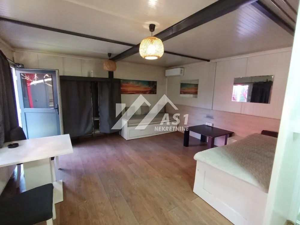 Izdavanje, stan, 30m², Petrovaradin, Novi Sad