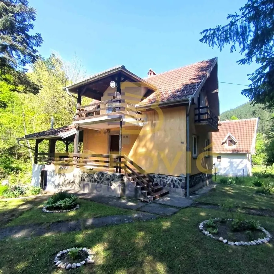 Prodaja, kuća, 190m², Kraljevo, Srbija