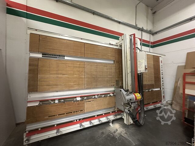 Vertikalna panelna testera
Striebig Standard TRK 5220