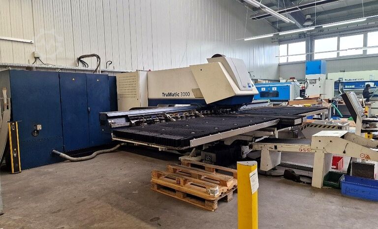 Mašina za lasersko probijanje
Trumpf Trumatic 3000 (K04)