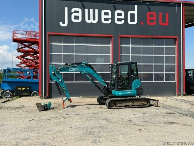 Mini bager
Kubota KX 057-4 /Planierschild/Schwenklöffel Minibagger