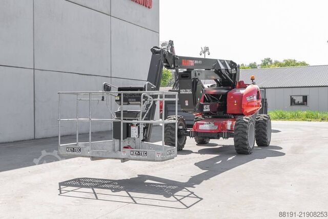 Artikulisan teleskopski bum lift
Manitou 200 ATJ