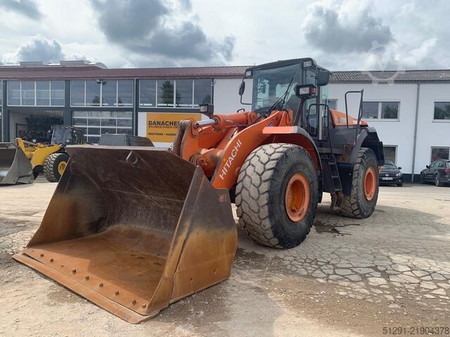 Utovarivač
Hitachi ZW310
